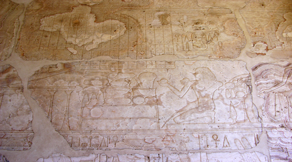 Alabaster chapel of Amenhotep I in Luxor: history, facts, description